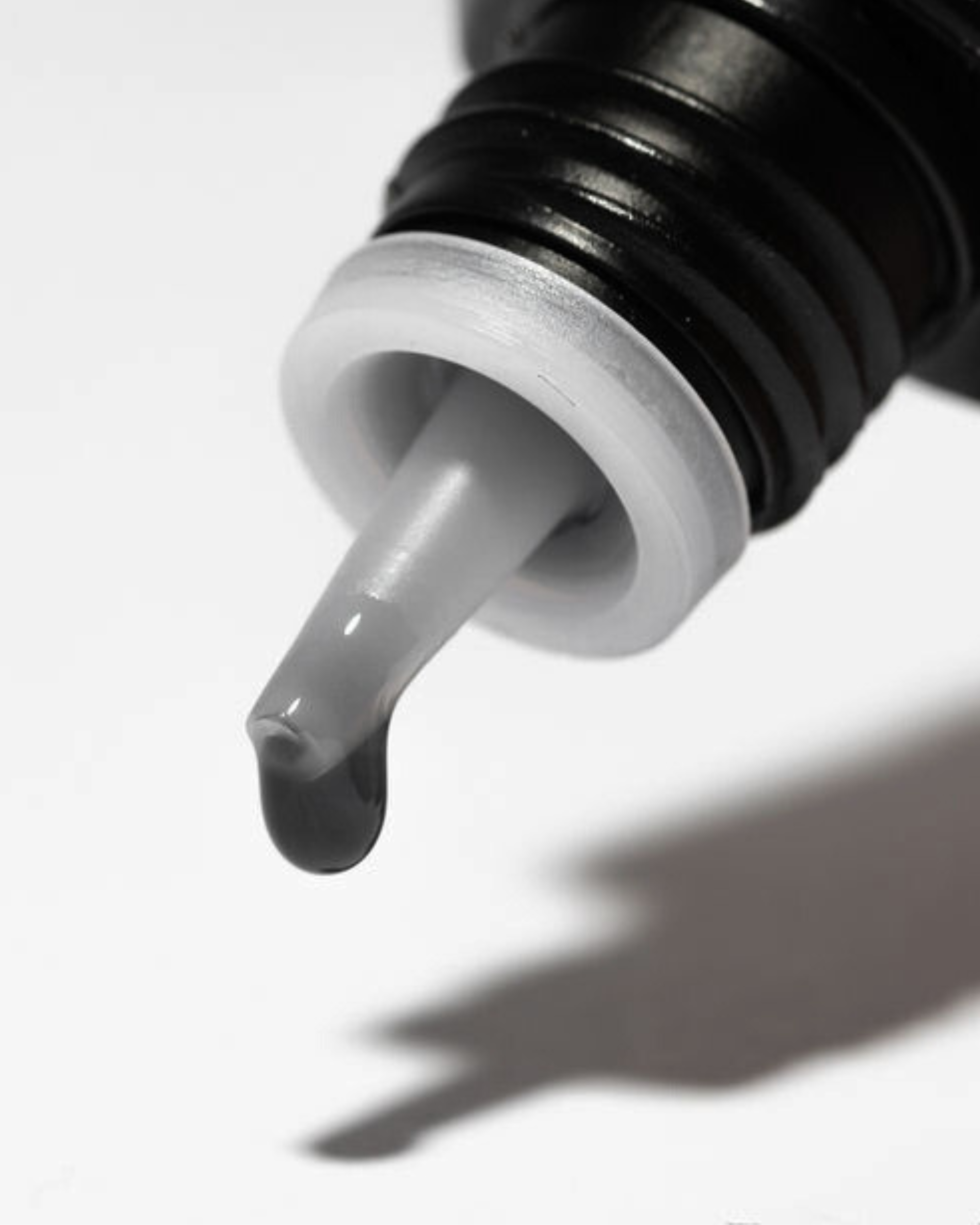 Signature Bond - Our Premium Eyelash Extension Glue – Sugarlash PRO